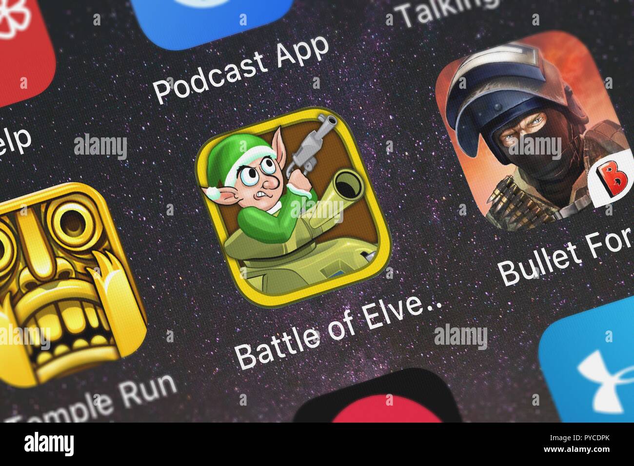 Battle of elves game hi-res stock photography and images - Alamy