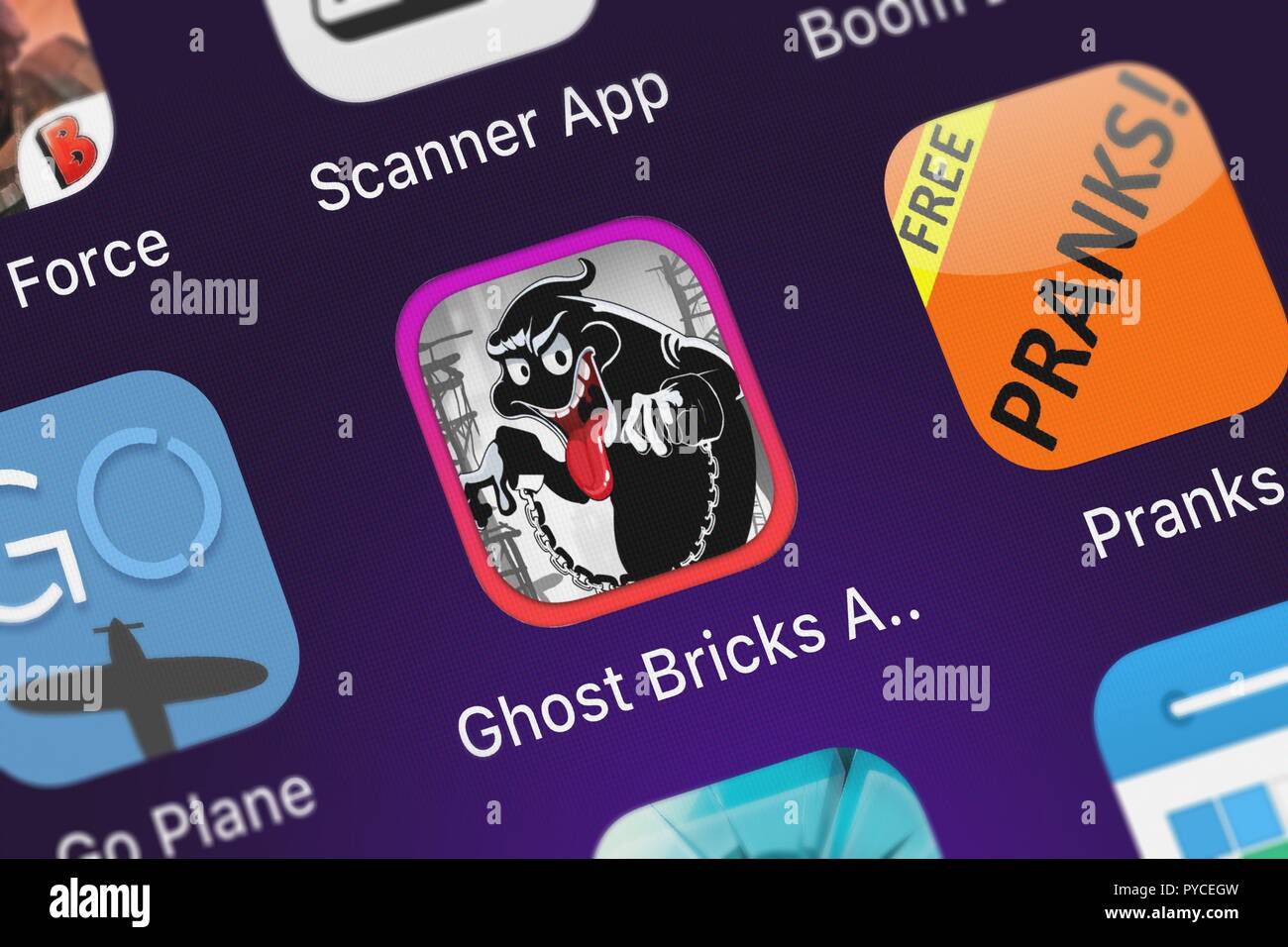 Ghost bricks app hi-res stock photography and images - Alamy