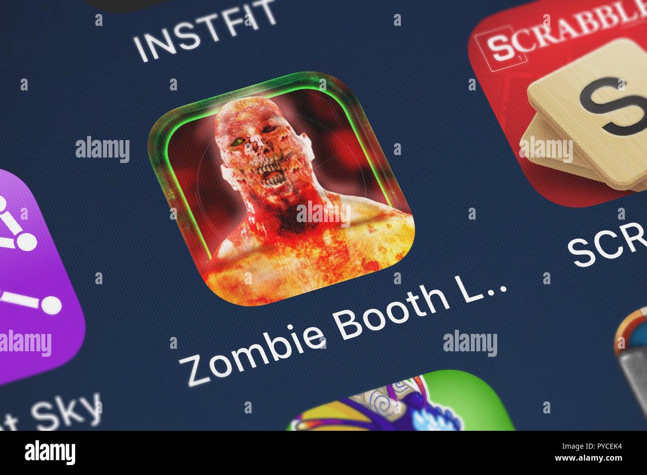 Zombie booth lite hi-res stock photography and images - Alamy