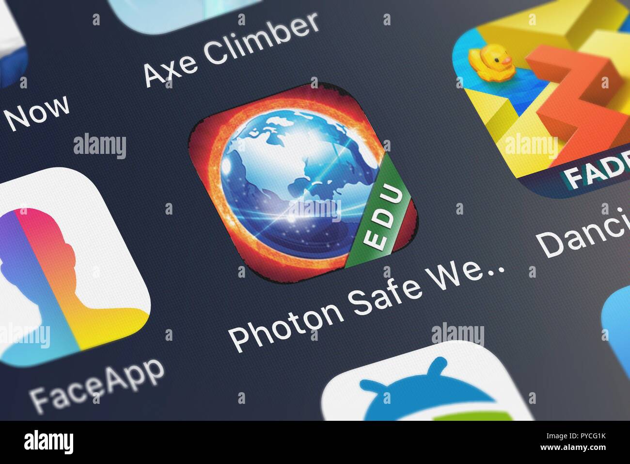 Photon safe web browser with flash player for kids hi-res stock photography and images - Alamy