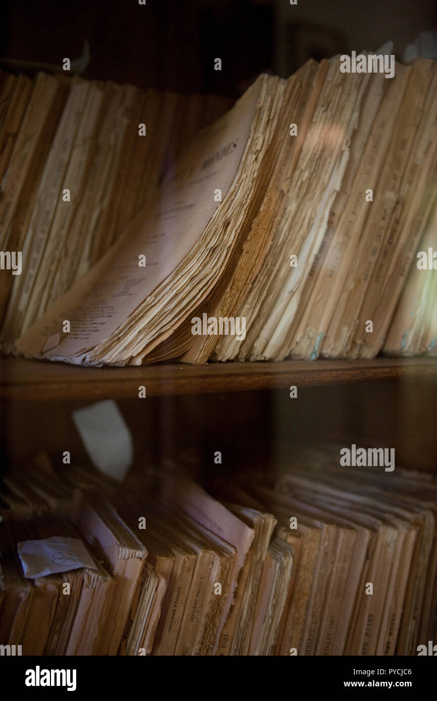 Interior of image of Eureka House in Mauritius, built in 1830 and ...