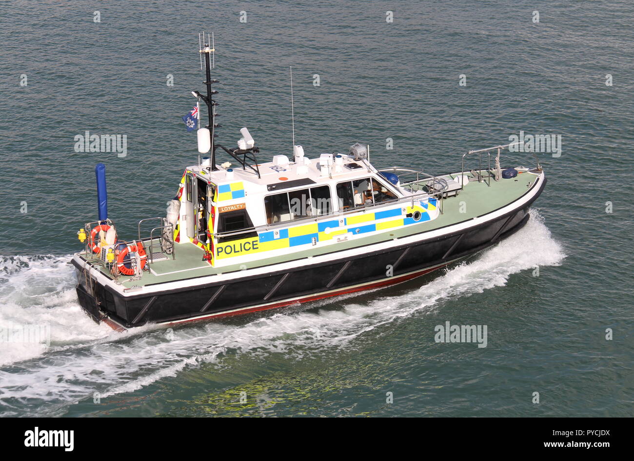 Ministry of defence police uk hi-res stock photography and images - Alamy