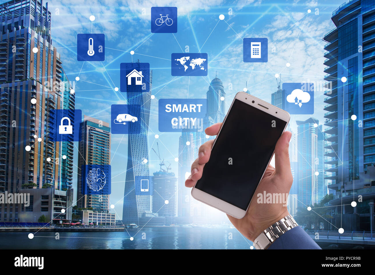 Smart city in innovation concept Stock Photo - Alamy