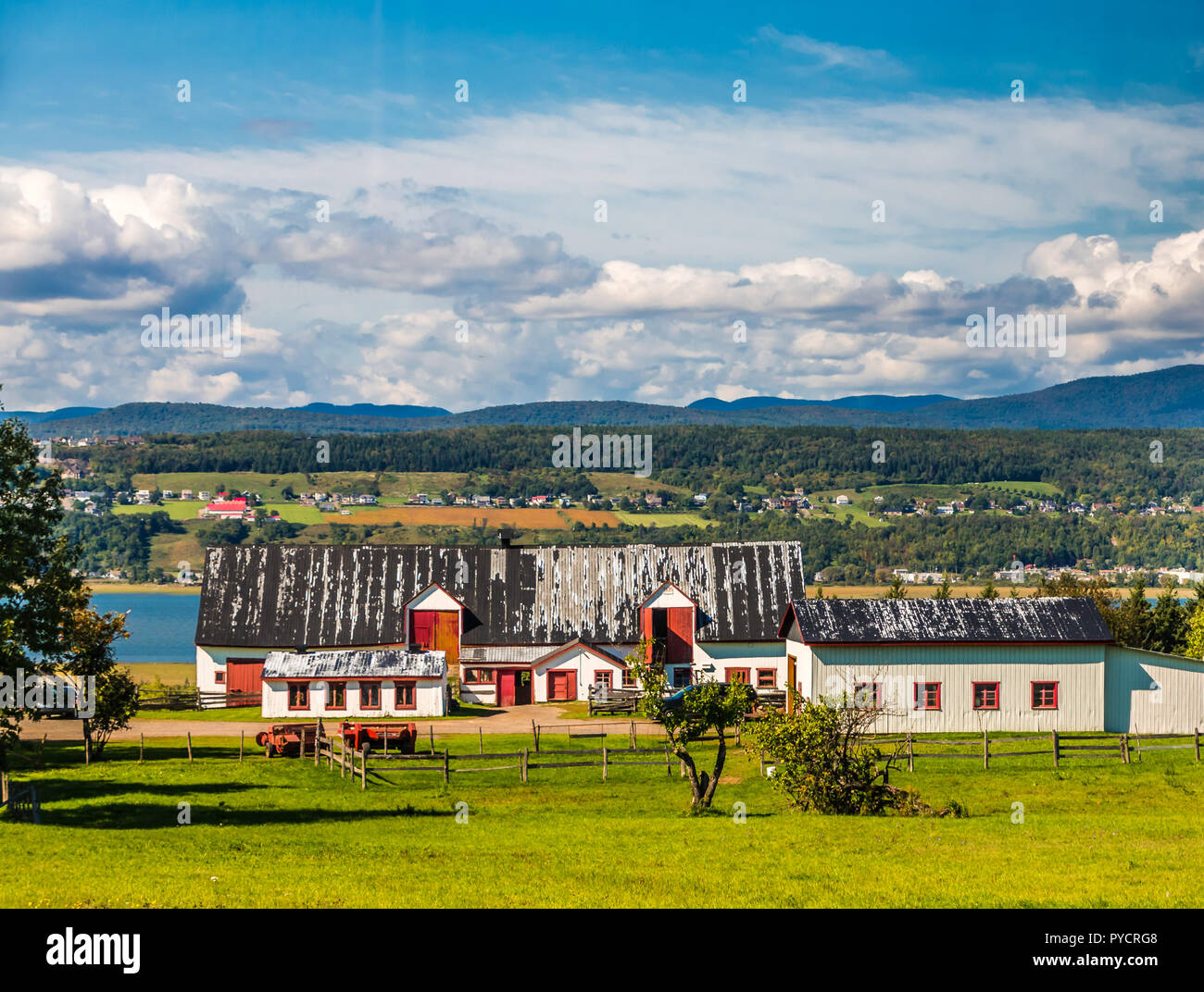 Old quebec farm house hi-res stock photography and images - Alamy