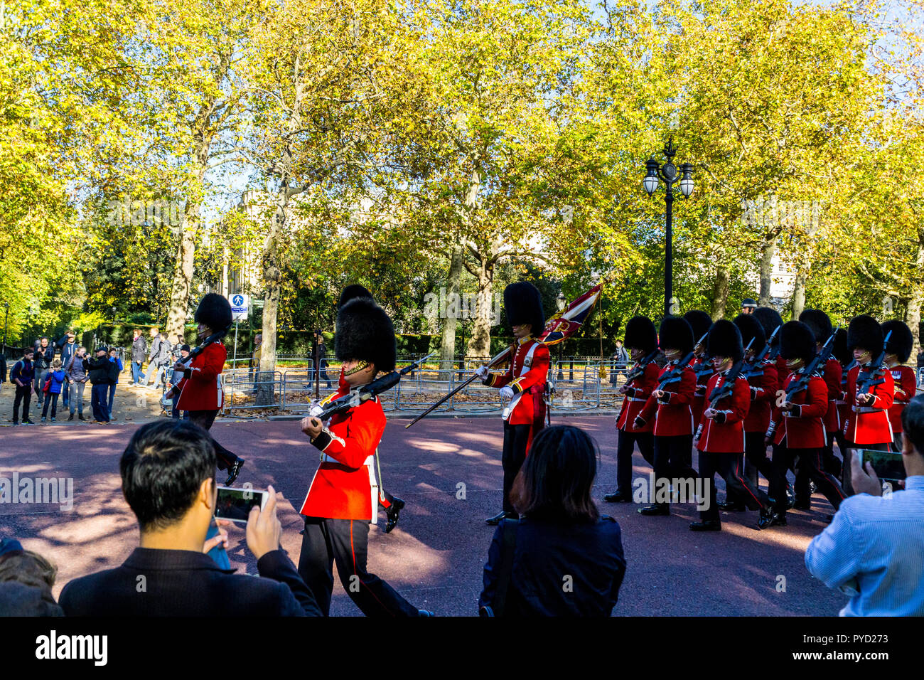 The Changing of the Guard in London England Stock Photo - Alamy