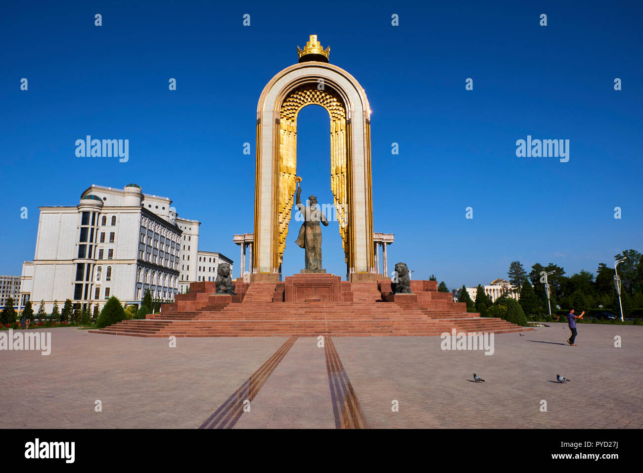 Tajikistan, Central Asia, Douchanbe, Ismail Samani Monument on Dousti ...