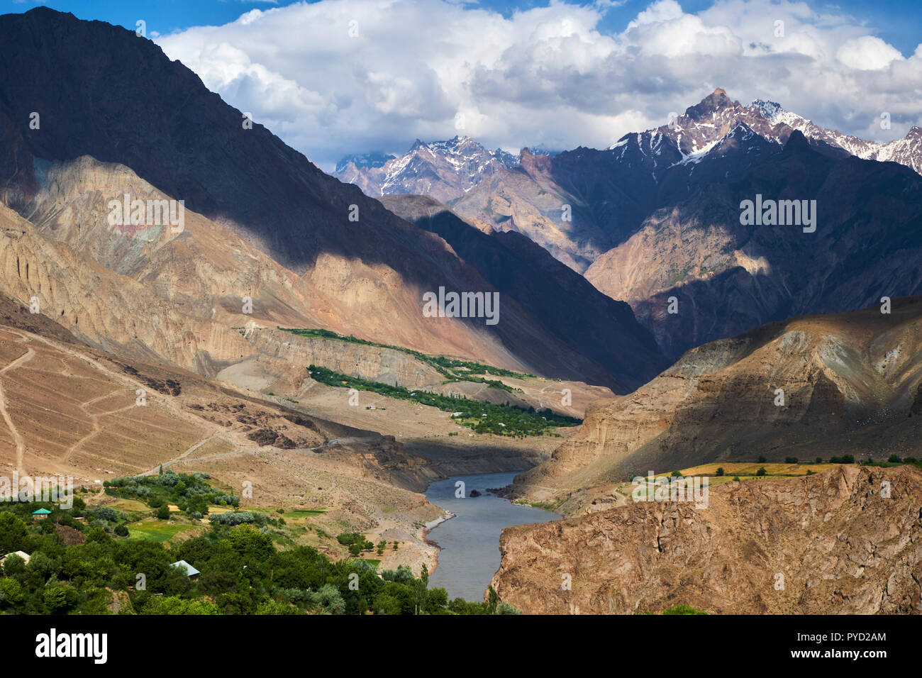 Afghanistan village hi-res stock photography and images - Alamy