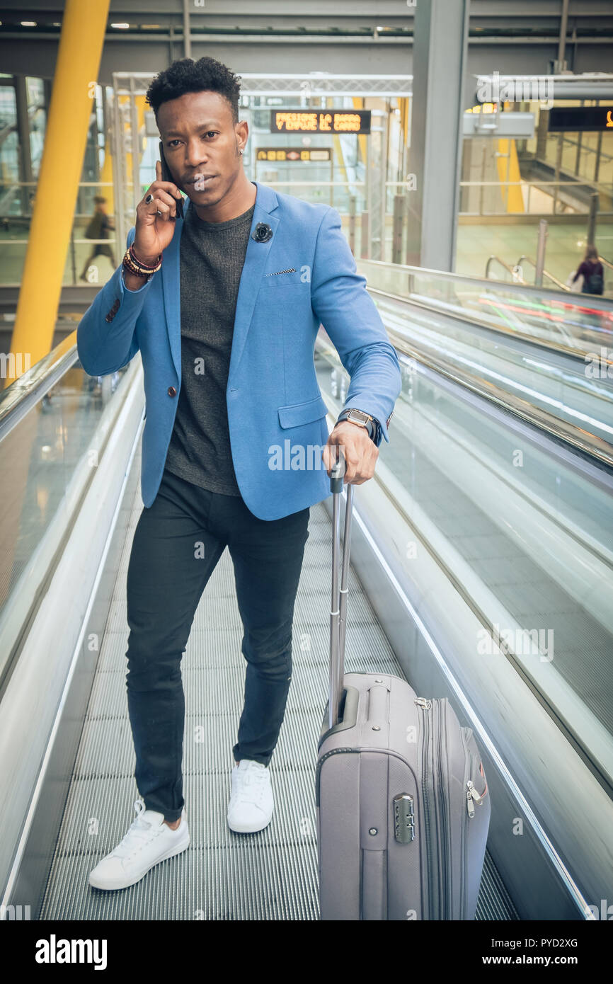 Mechanic ramp hi-res stock photography and images - Alamy