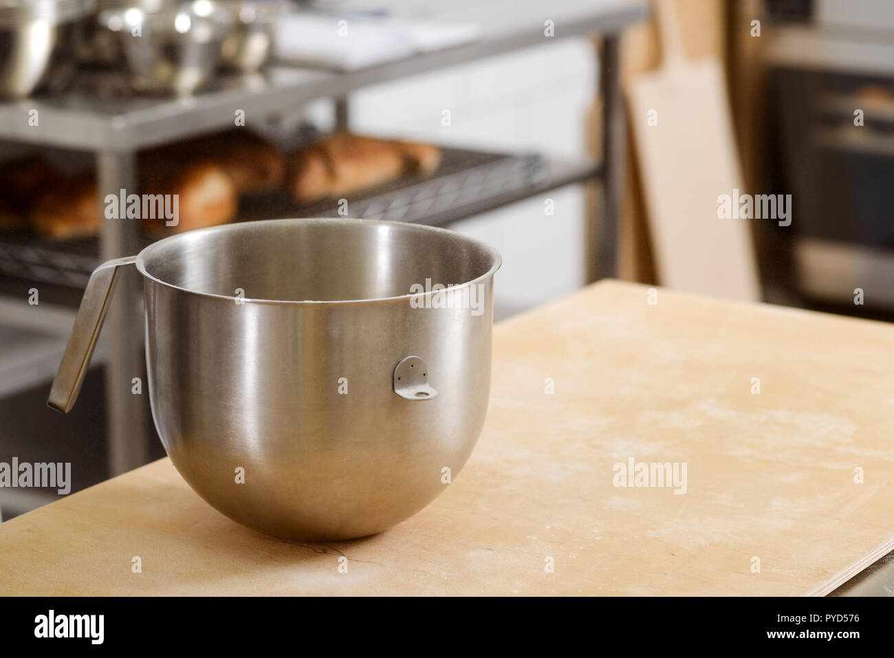 Empty mixing bowl hi-res stock photography and images - Alamy