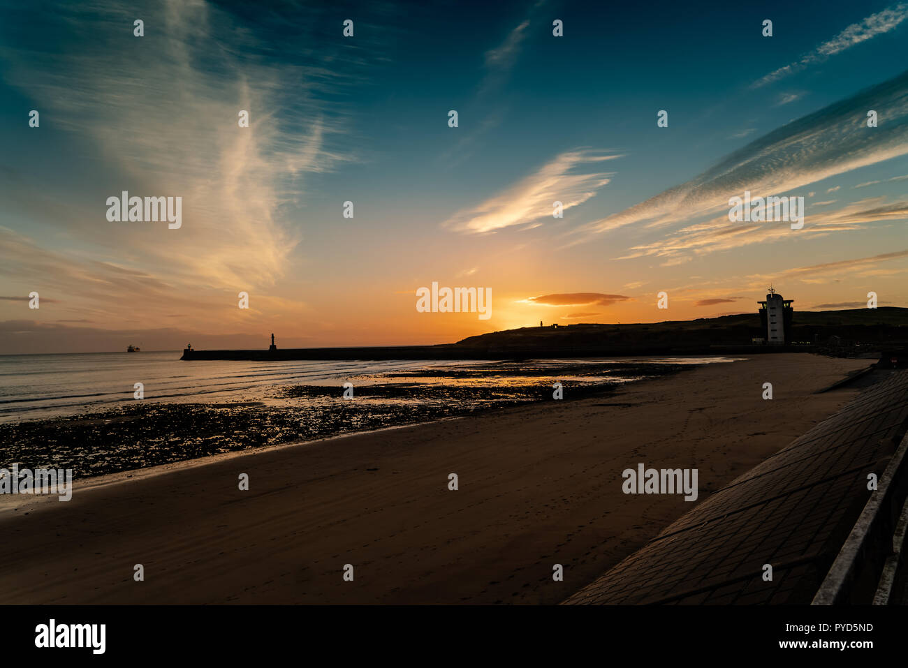 Aberdeen beach hi-res stock photography and images - Alamy