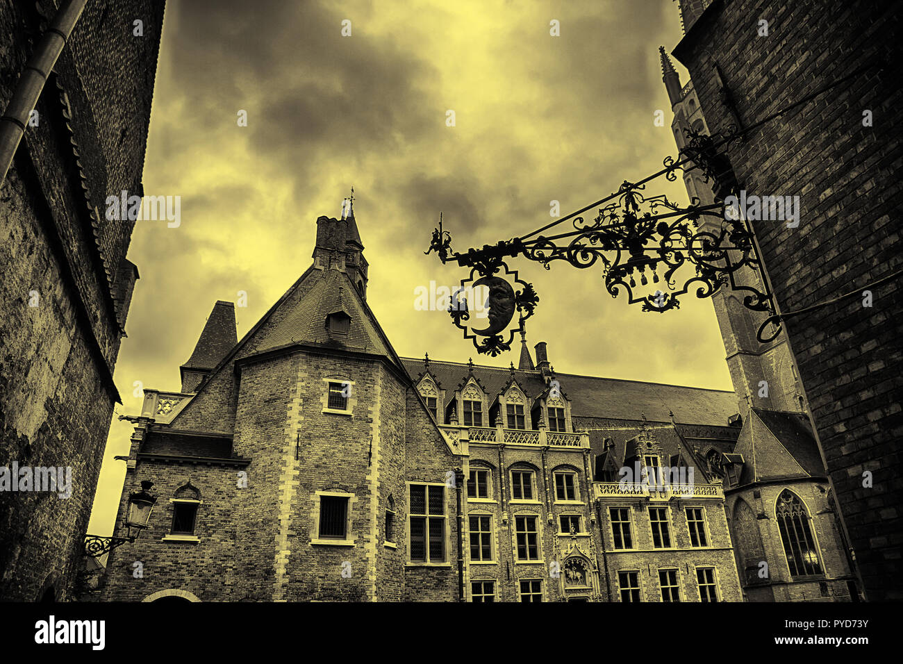 House typical of bruges, detail of medieval houses, tourism in Belgium ...