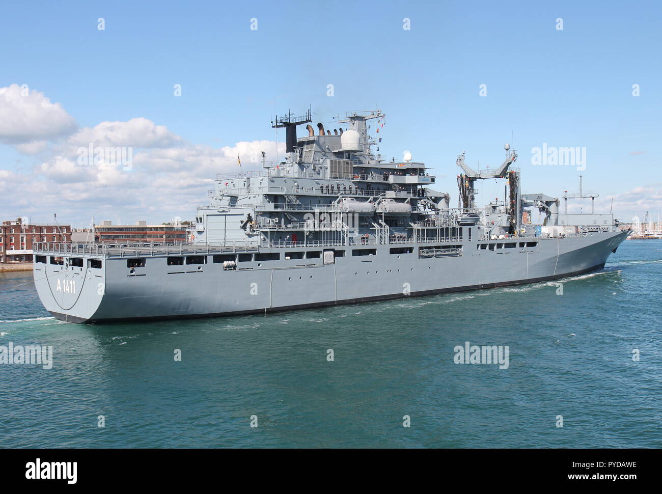 Type 702 berlin class hi-res stock photography and images - Alamy