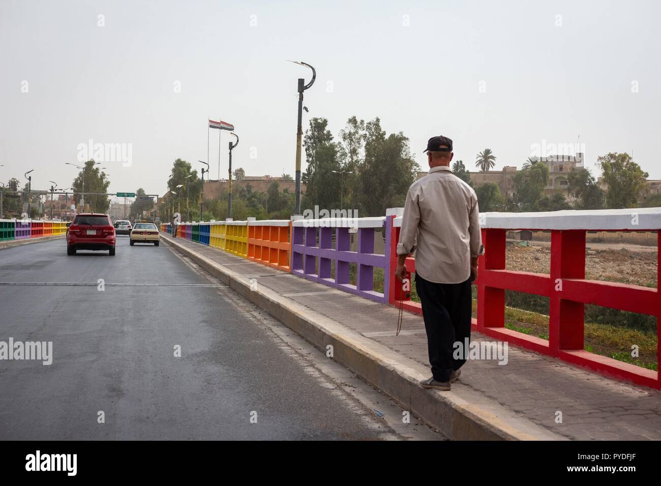 Kirkuk bridge hi-res stock photography and images - Alamy