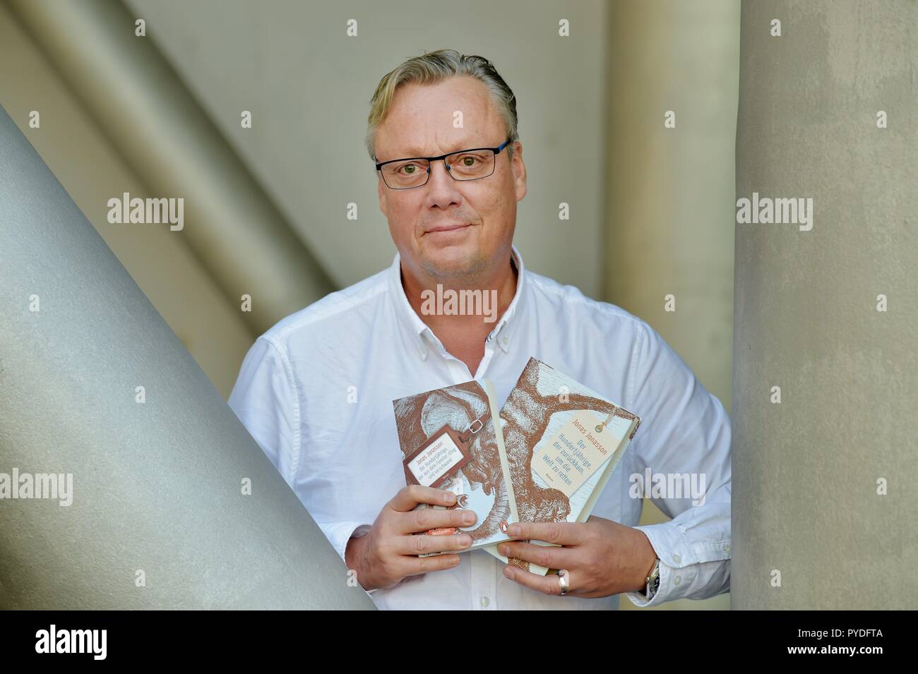 Jonas Jonasson in October 2018 at the Frankfurt Book Fair. | usage ...