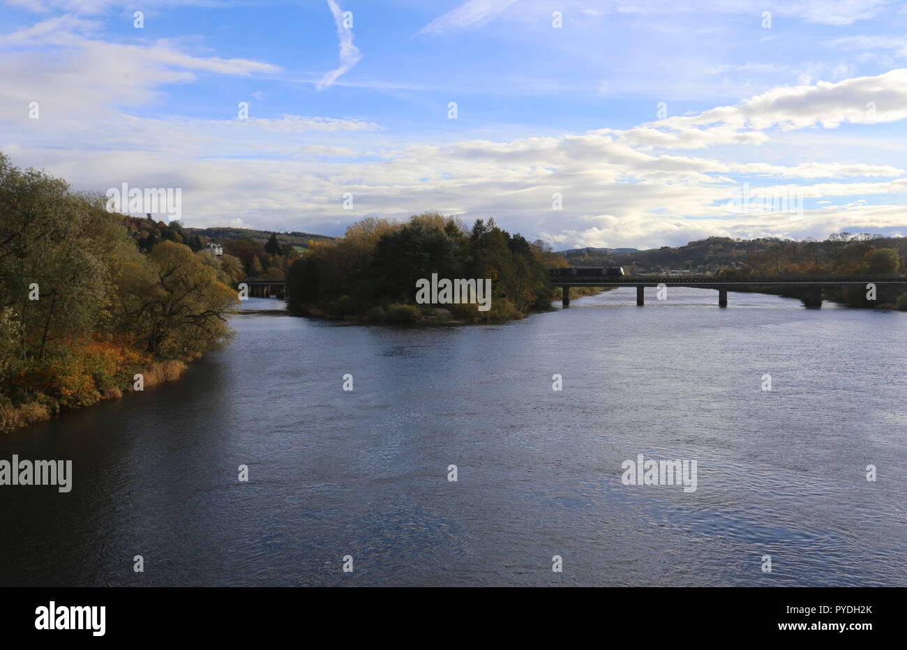Perth train scotland hi-res stock photography and images - Alamy