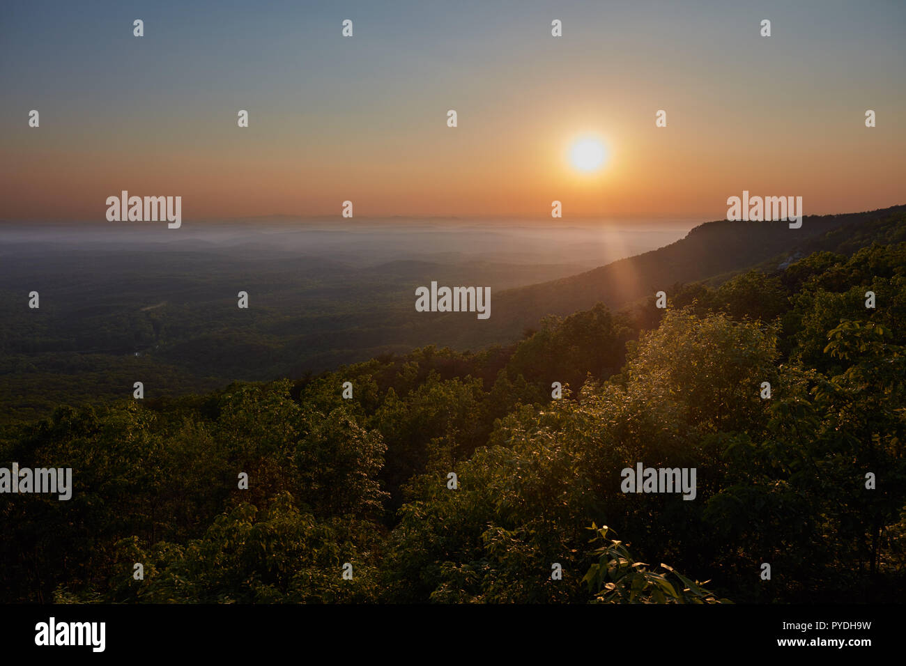 Sunset seen from the top of Cheaha Mountain, Alabama Stock Photo - Alamy