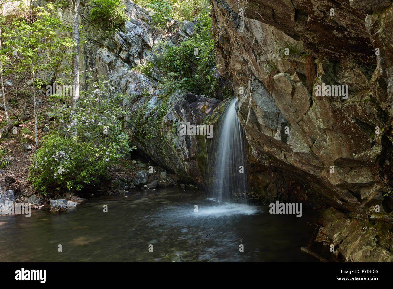High Falls waterfall in the Cheaha Wilderness area of Talladega ...