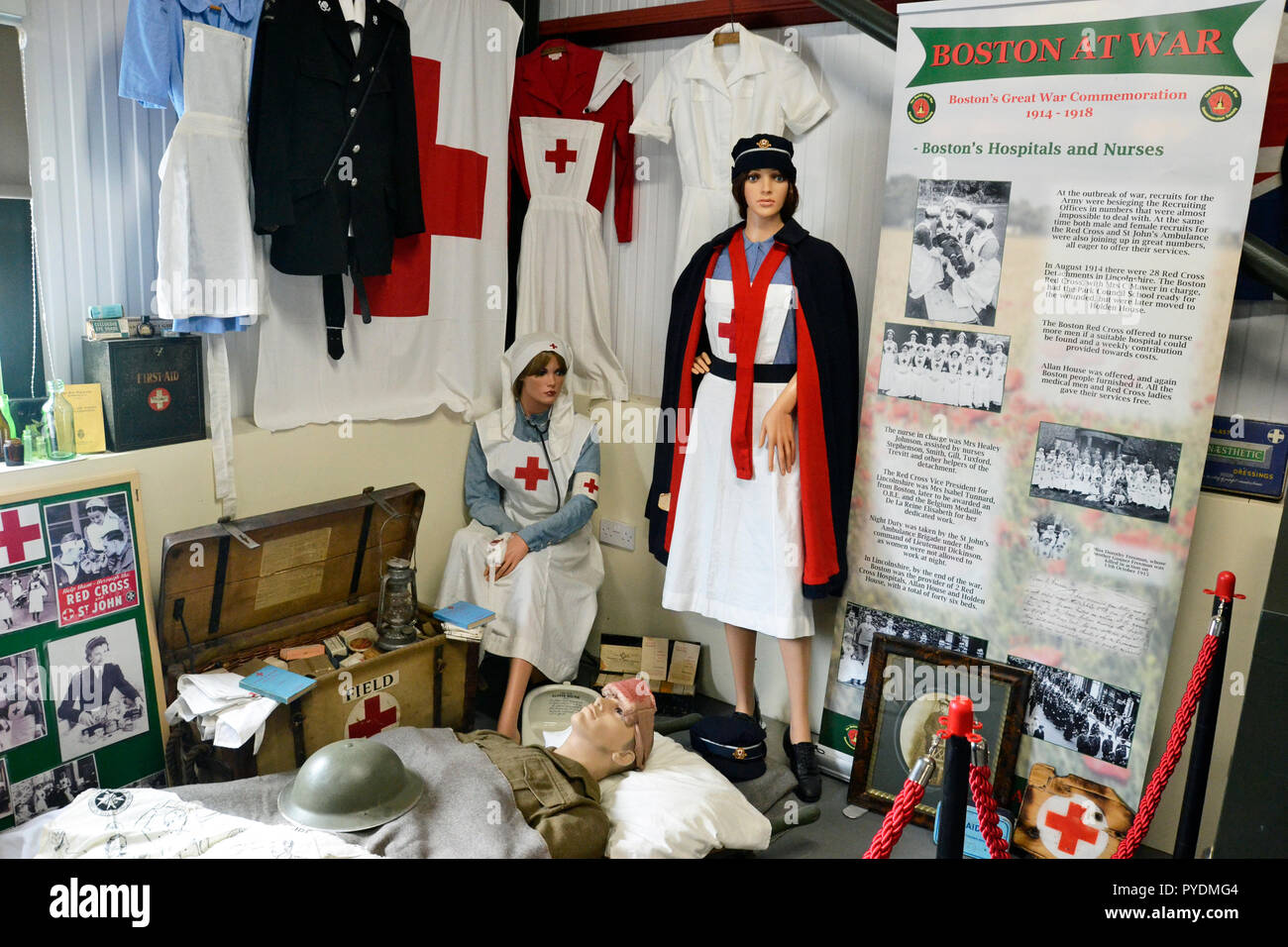 Ww11 equipment hi-res stock photography and images - Alamy