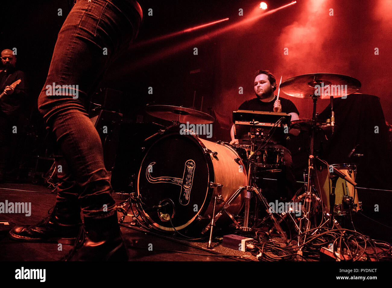 The Twilight Sad (Mark Devine) - October 2015 supporting the Editors on ...