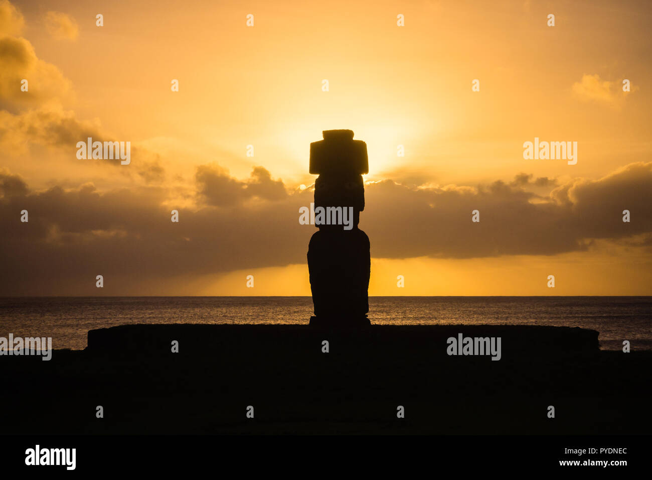 Moai silhouette during the sunset in easter island in tahai ahu tahai ...