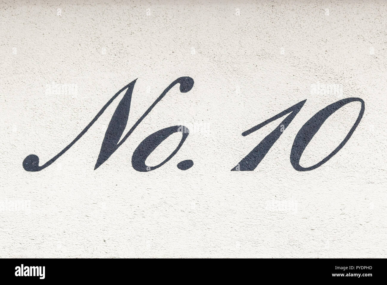 Cursive font hi-res stock photography and images - Alamy