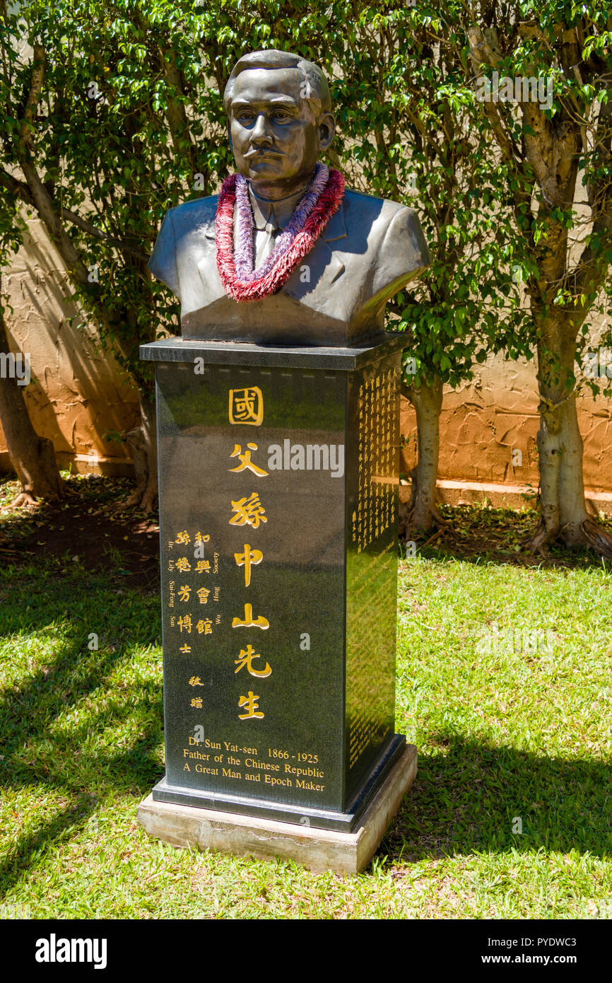 Dr. Sun Yat-Sen Statue Outside Wo Hing Museum on Front Street, Lahaina ...