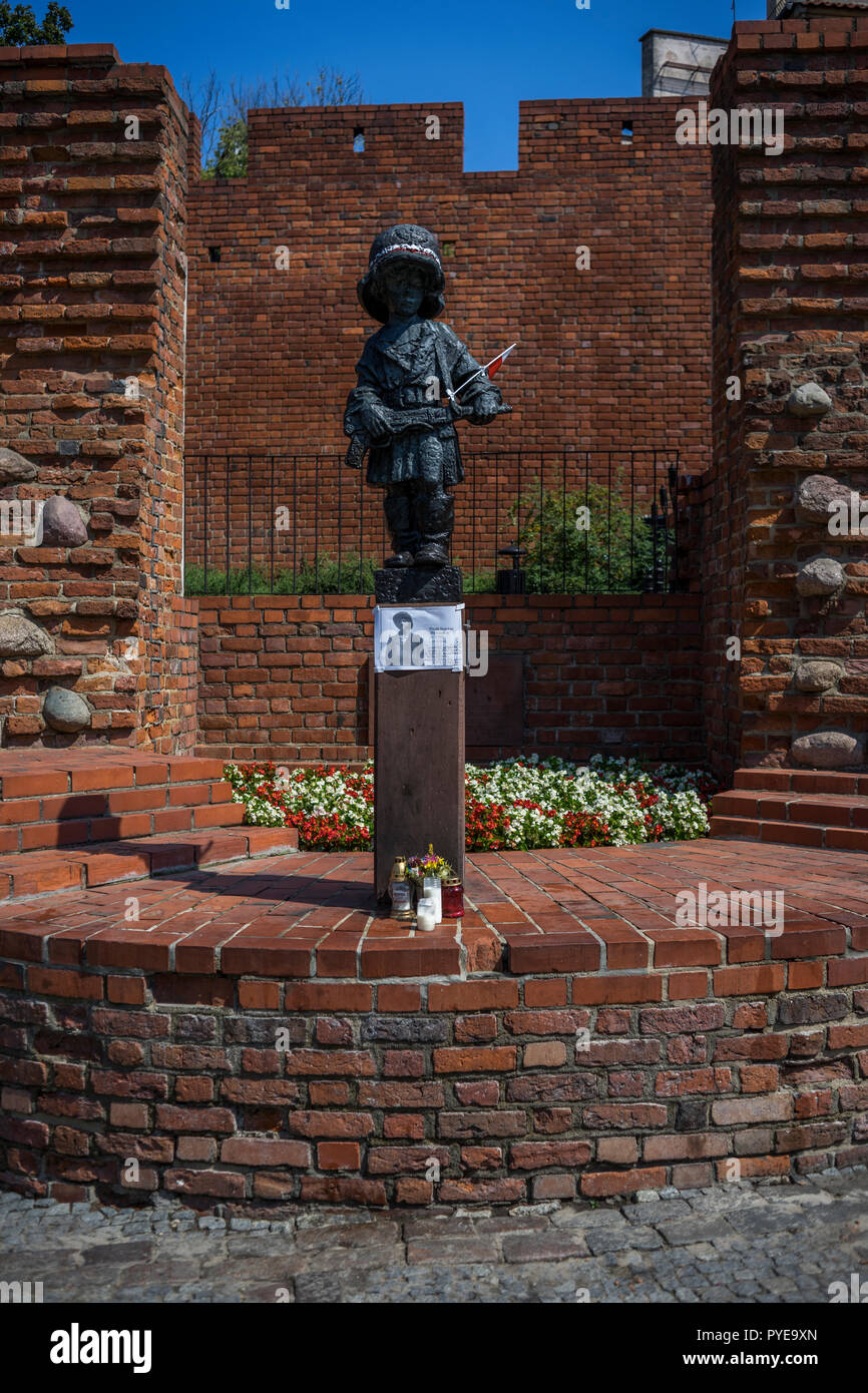 Mały Powstaniec (the 'Little Insurrectionist') is a statue in ...