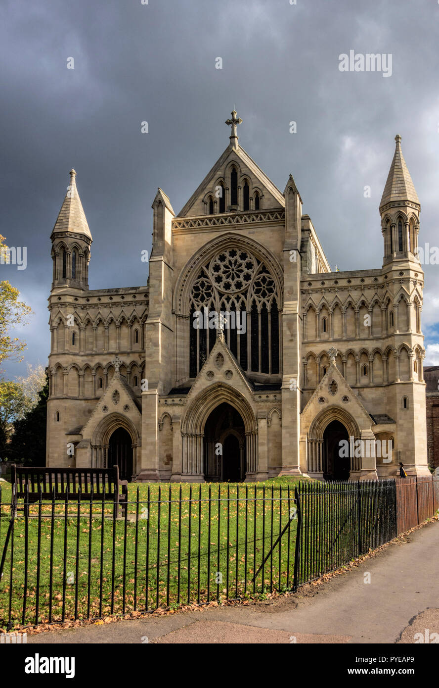 St. Albans Cathedral, UK Stock Photo - Alamy