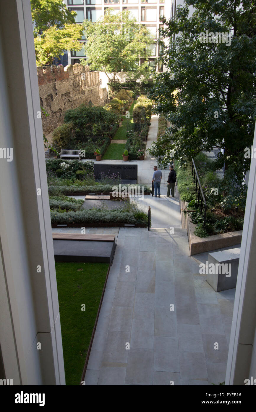 One London wall Place headquarters of Schroders Asset management ...