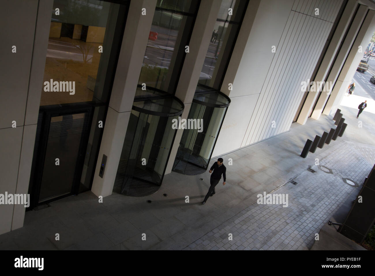 One London wall Place headquarters of Schroders Asset management ...