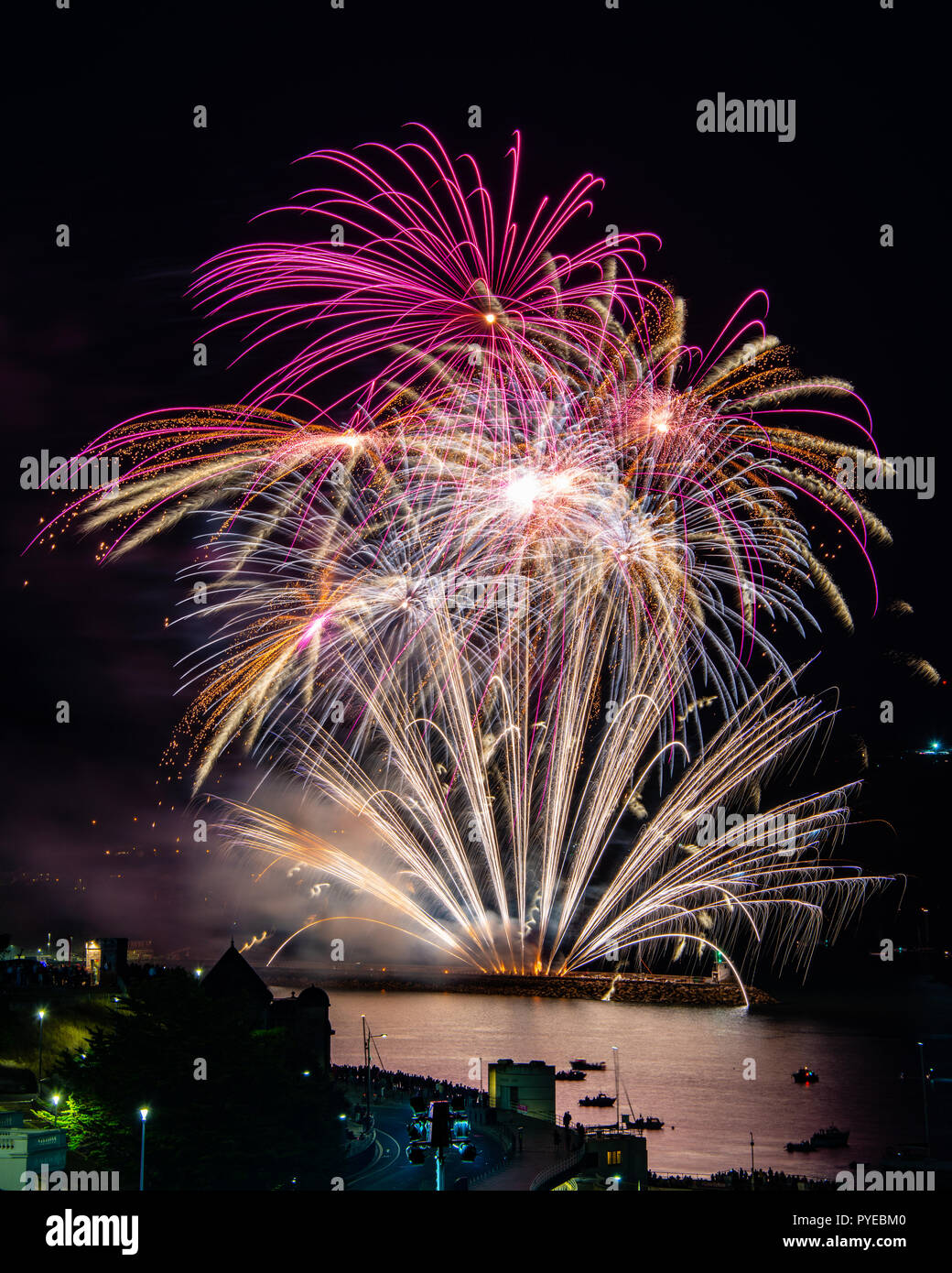 Fireworks in Plymouth Sound Stock Photo - Alamy