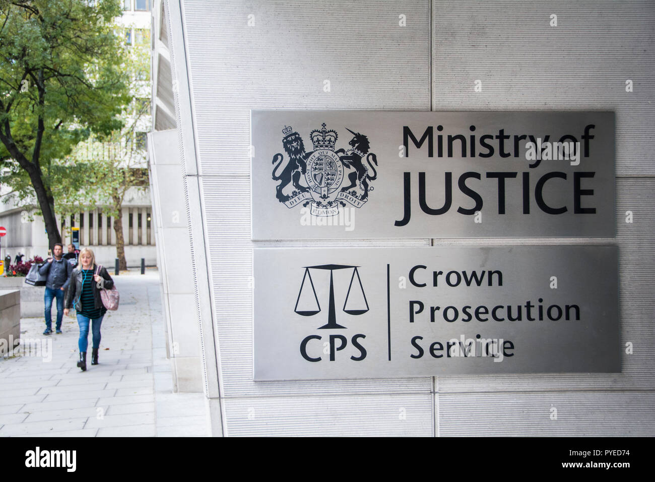 Ministry of justice building london hi-res stock photography and images ...