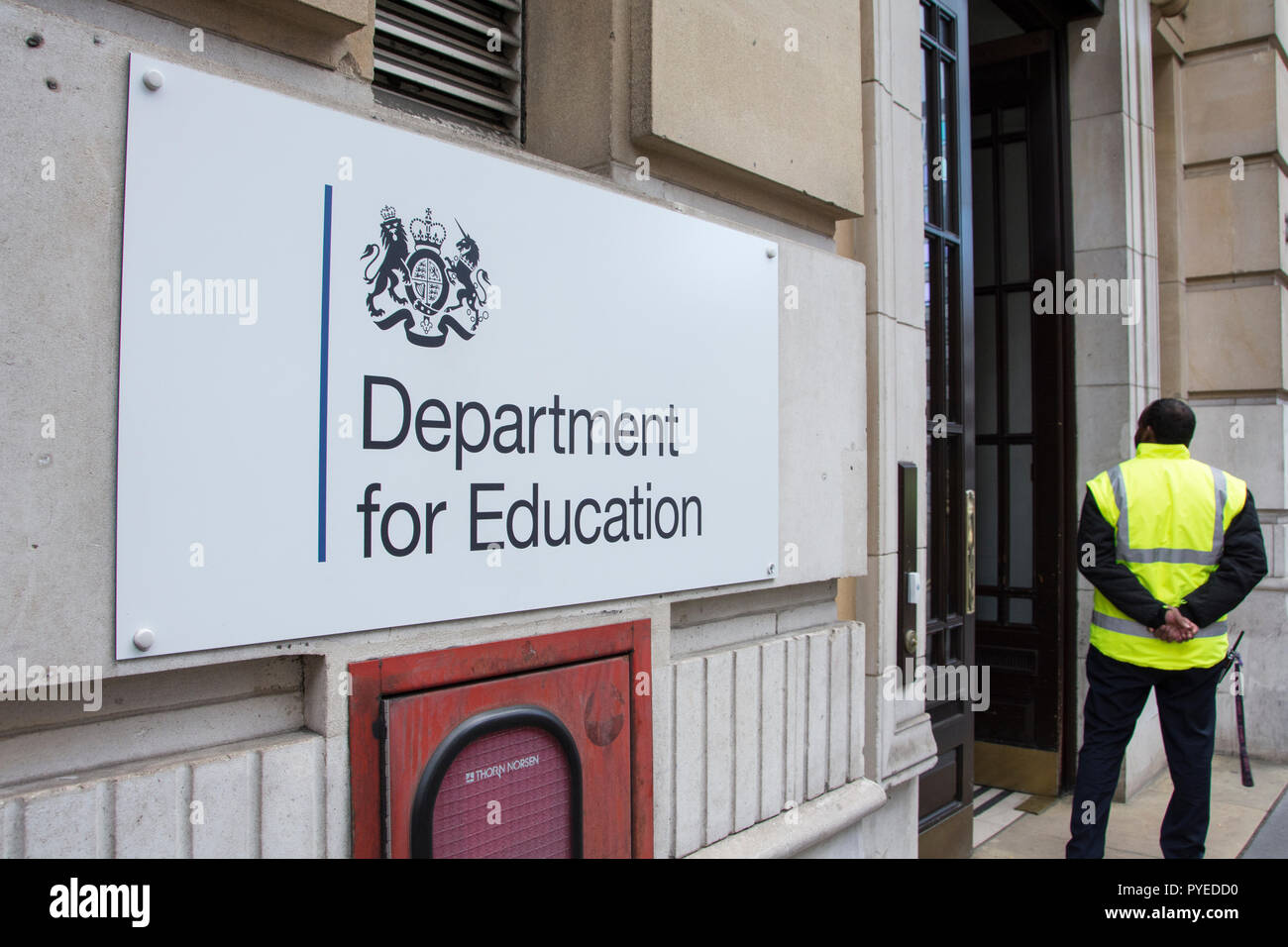 Department for education signage hi-res stock photography and images ...