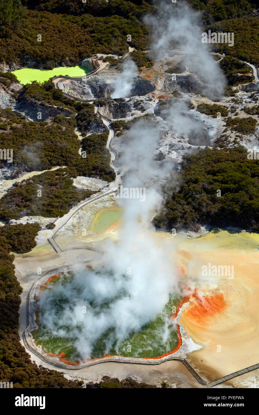 Champagne pool new zealand aerial hi-res stock photography and images ...