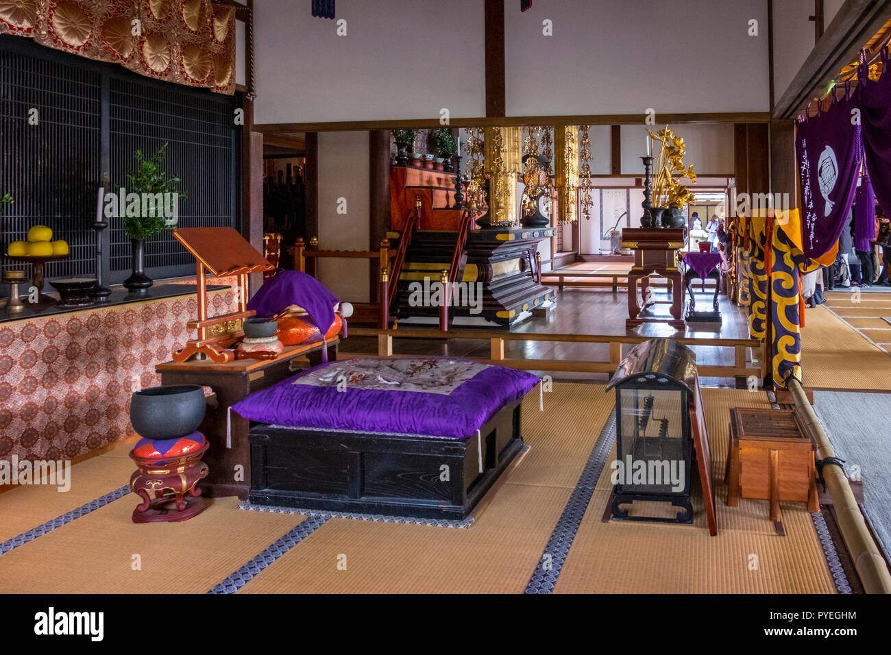 Famous Genko-an Temple with window of enlightenment and window of ...