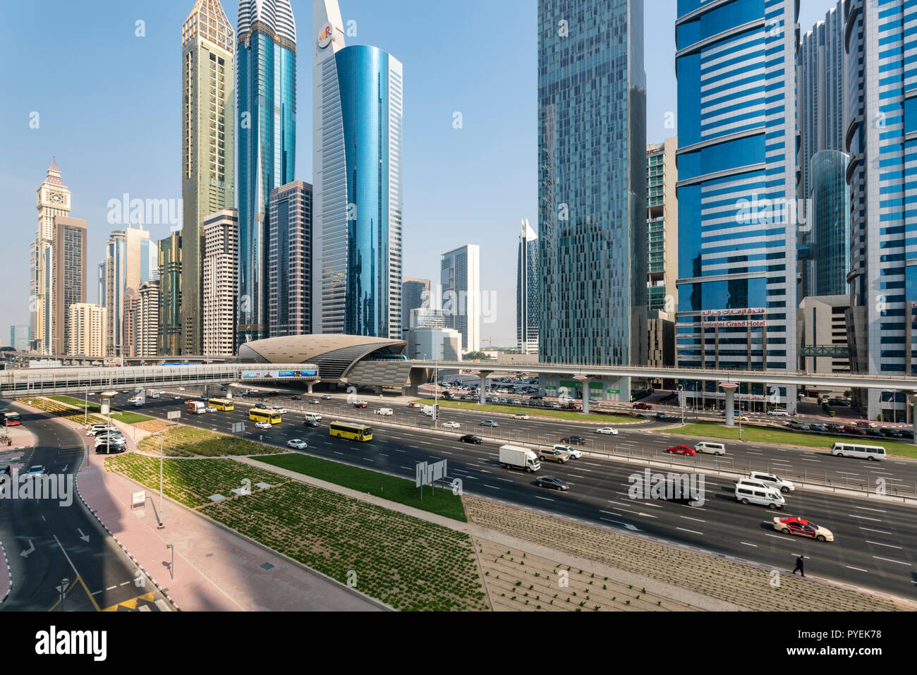 Sheikh Zayed Road near the DIFC area, Dubai, UAE Stock Photo - Alamy