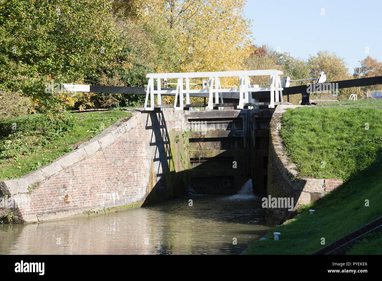 Caen Hill Locks Kennet and Avon Canal Devises Wiltshire Stock Photo - Alamy