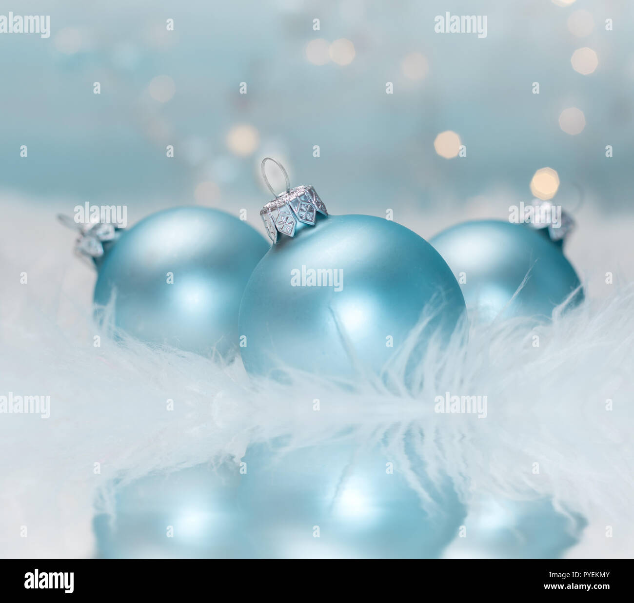 Christmas ornament ball reflection hi-res stock photography and images ...