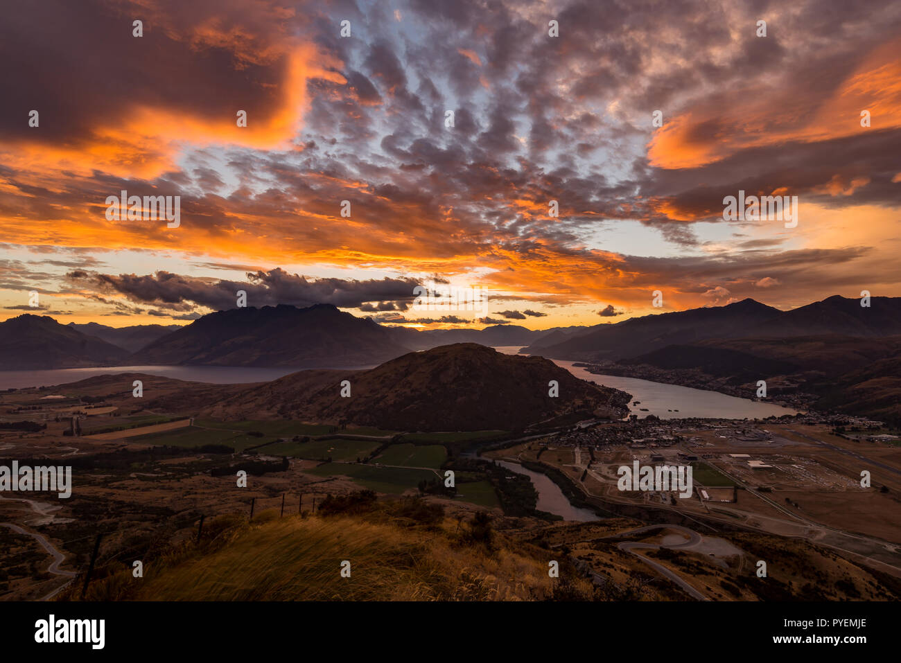 Windy point hi-res stock photography and images - Alamy