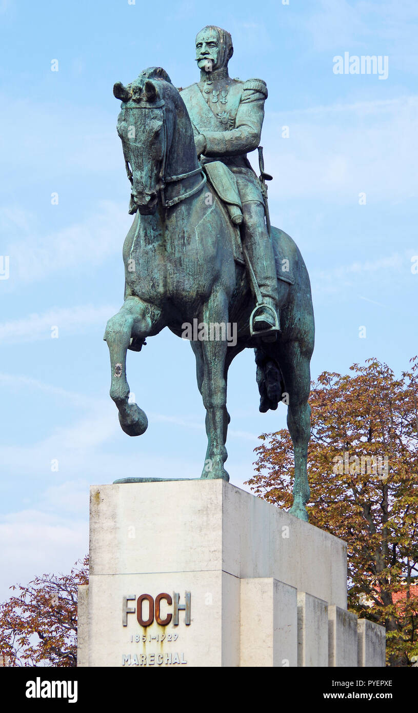 Equestrian statue of Marechal Ferdinand Foch, bronze on a high stone ...