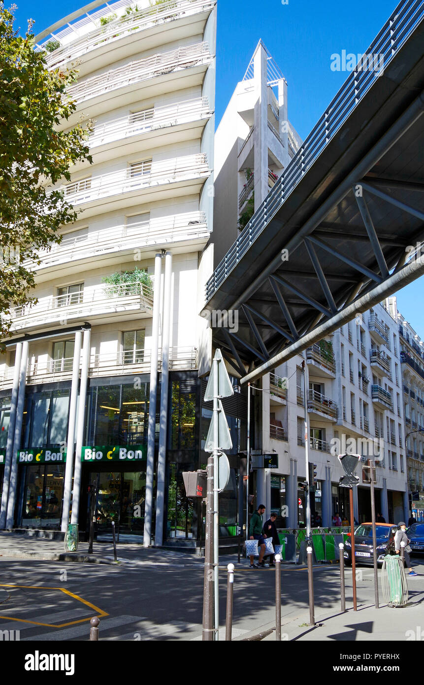 Paris France, Promenade Plantée, cutting through new residential ...