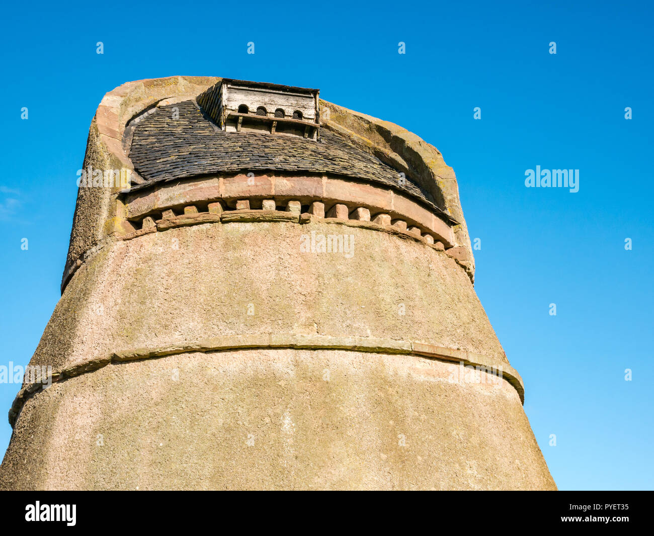 Phantassie dovecote hi-res stock photography and images - Alamy