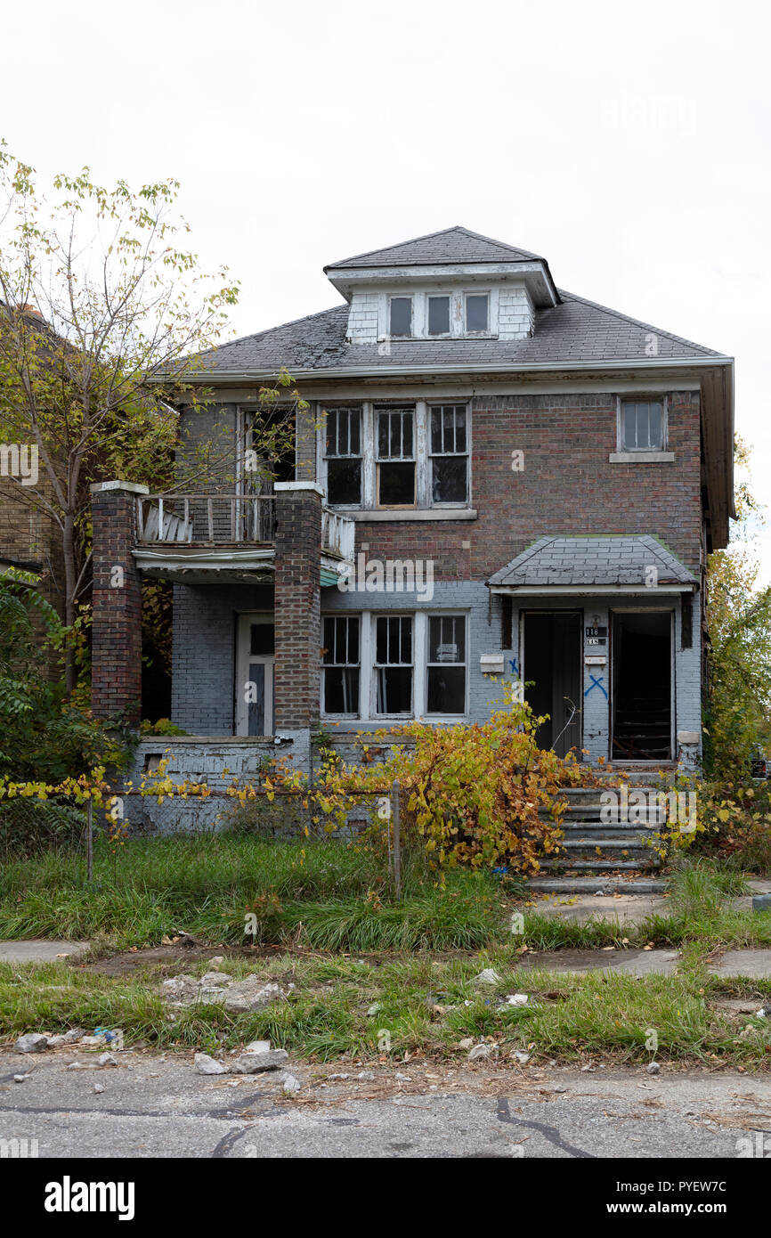Inner city Detroit, Michigan USA, by James D Coppinger/Dembinsky Photo ...
