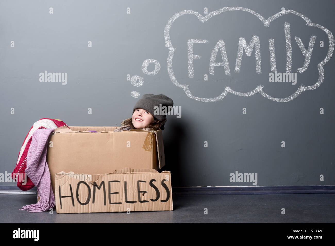 Homeless girl hi-res stock photography and images - Alamy