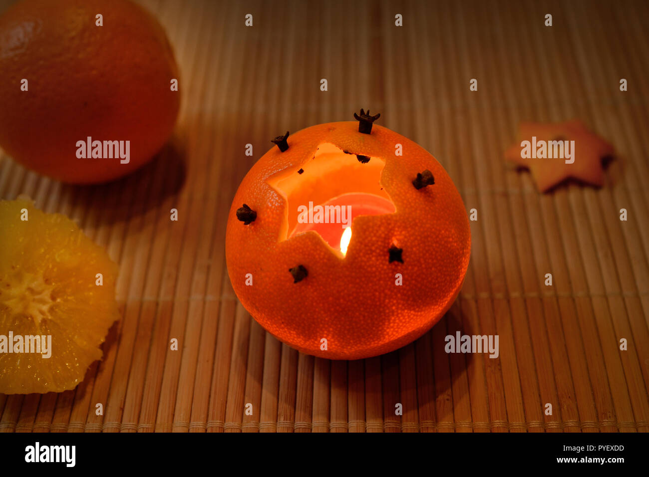 Candle light pictures hi-res stock photography and images - Alamy