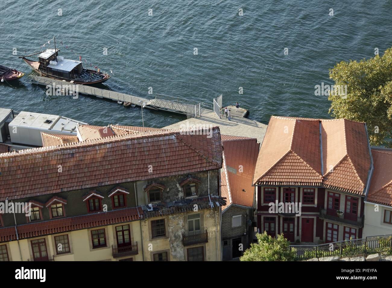 douro riverside residential houses in porto in portugal Stock Photo - Alamy