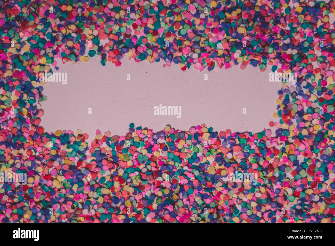 Fill bar hi-res stock photography and images - Alamy