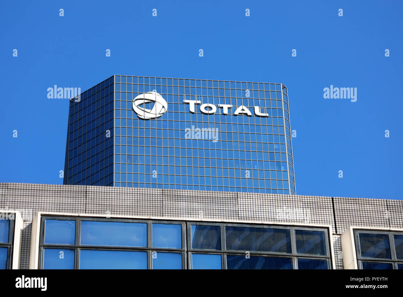 Fina logo hi-res stock photography and images - Alamy