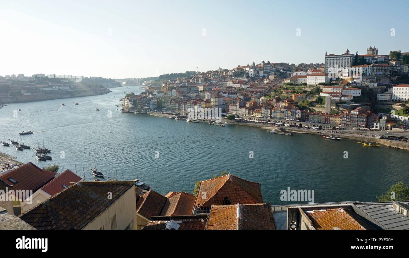 douro riverside residential houses in porto in portugal Stock Photo - Alamy