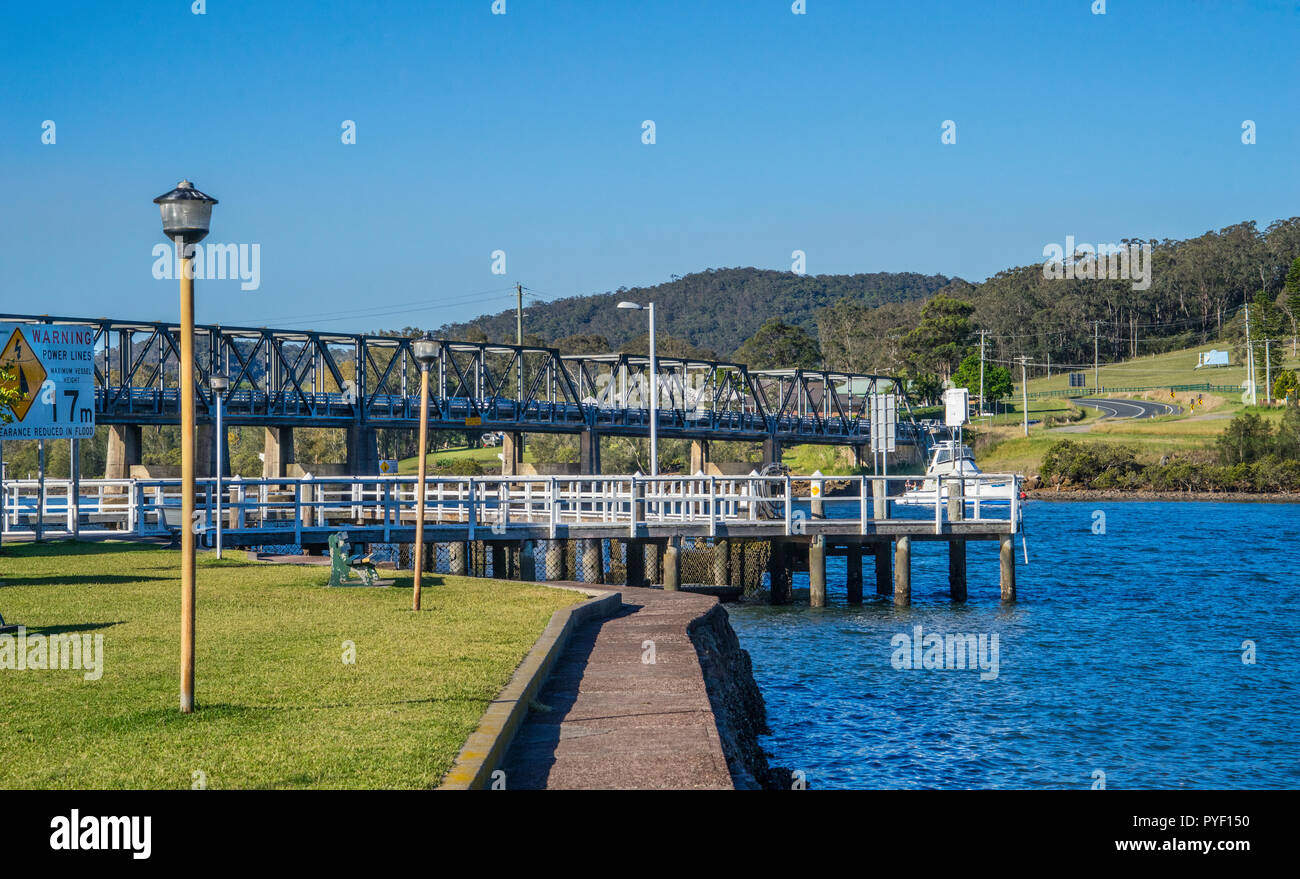 Karuah River waterfront at Sawyers Point with view of Karuah Bridge ...